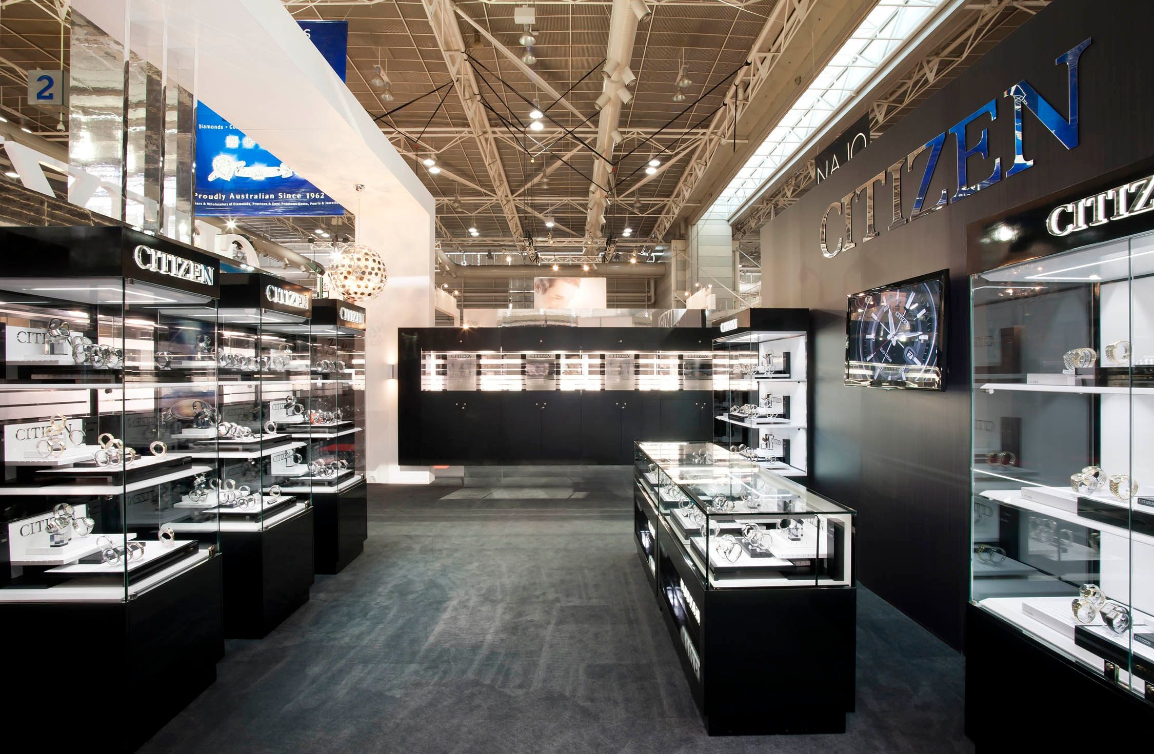 Concept Craft: Customer Reviews, Stands and Services