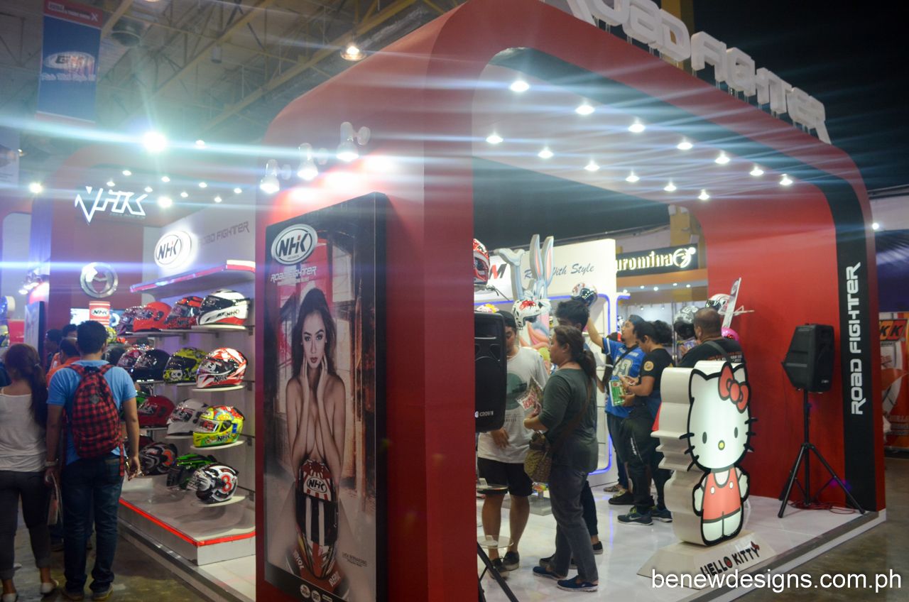 Benew Designs: Customer Reviews, Stands and Services