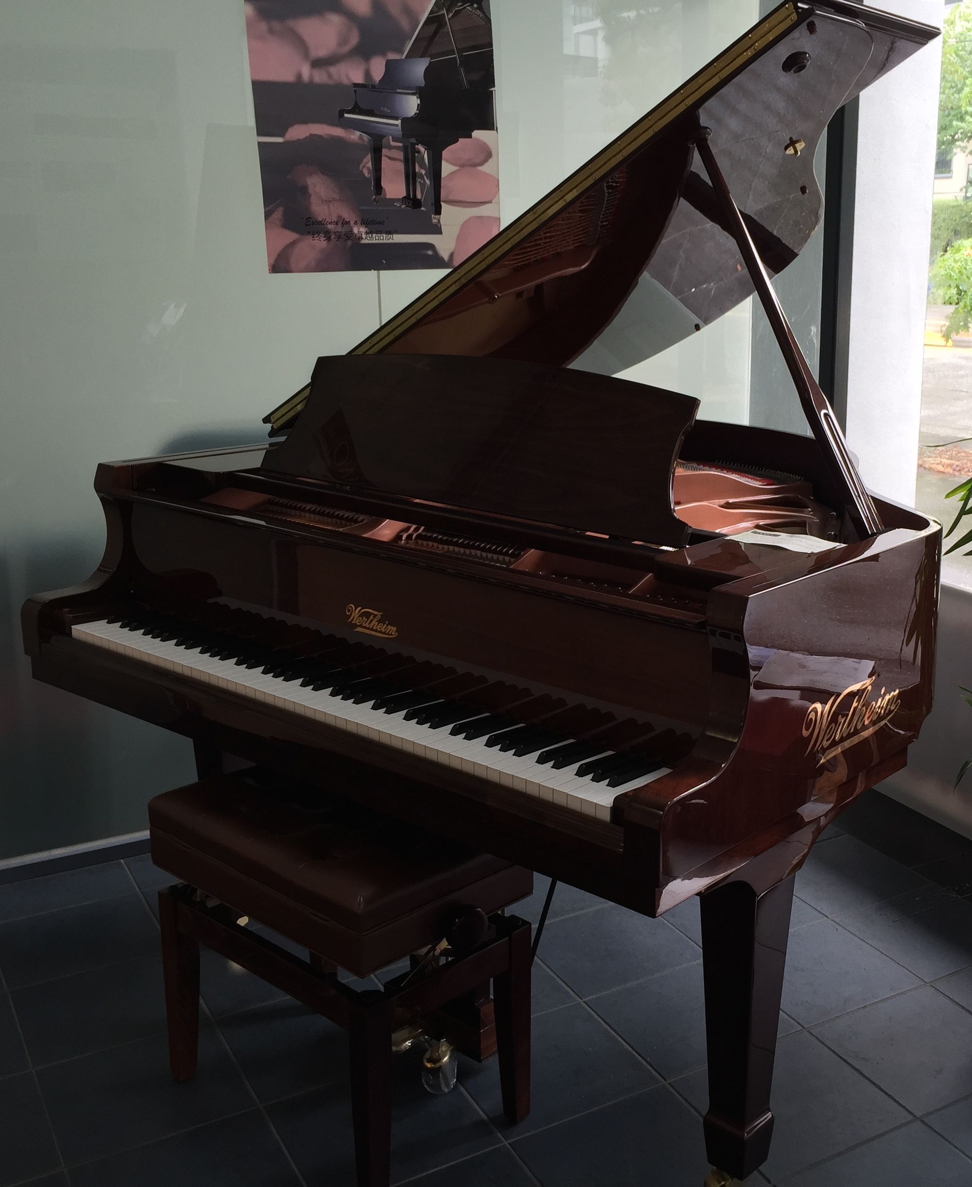 Wertheim Piano Logo