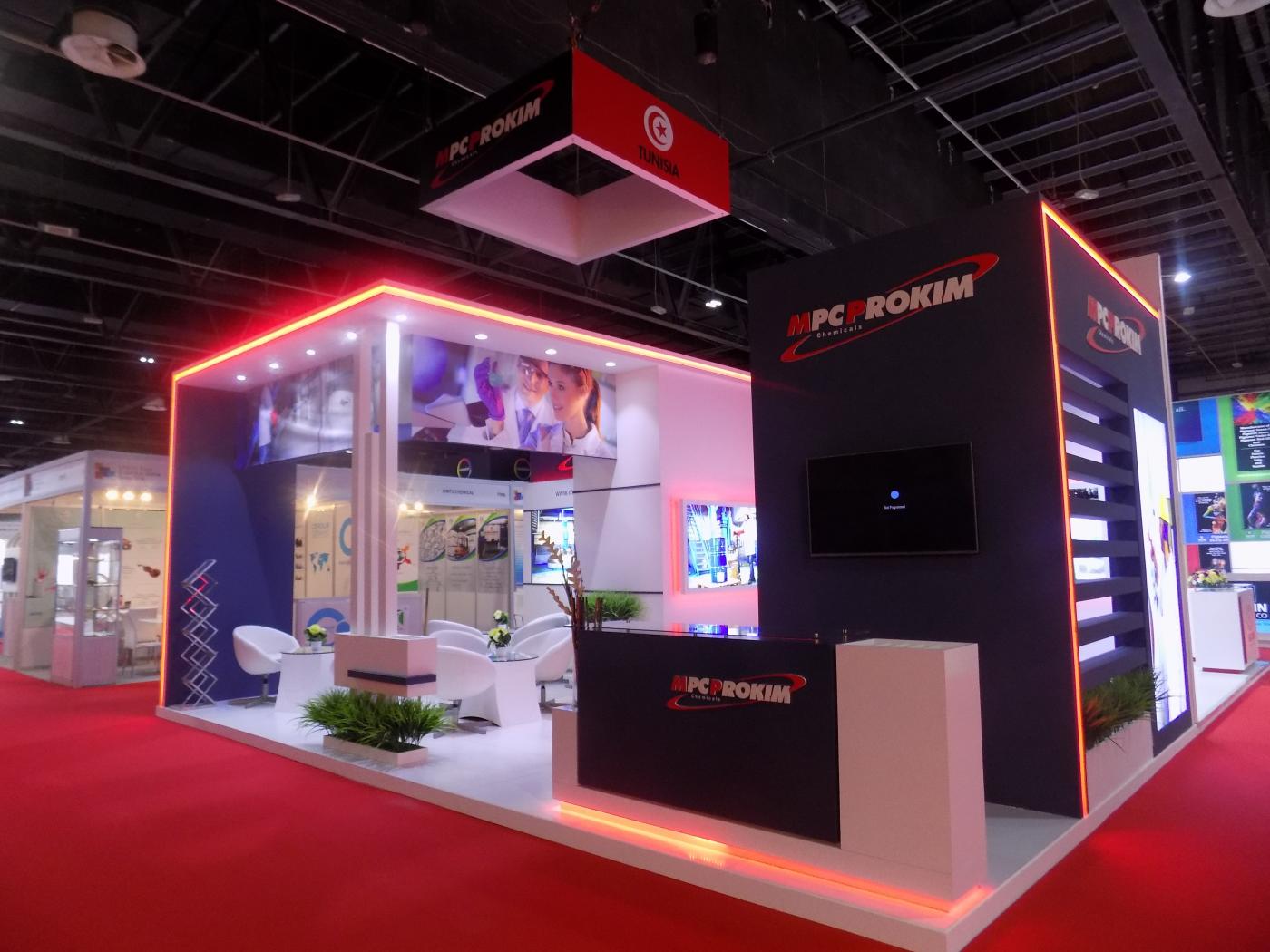 Matrix Exhibitions: Customer Reviews, Stands and Services