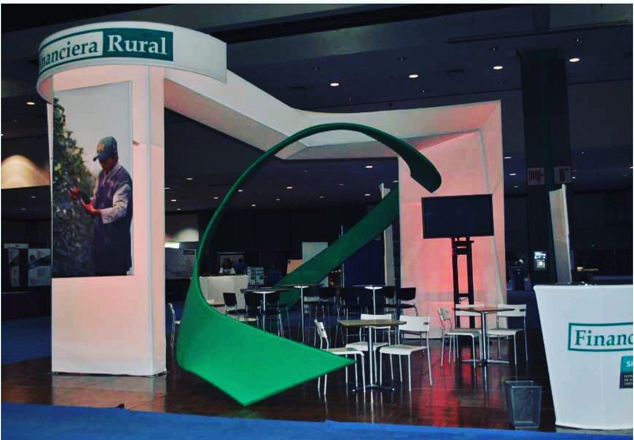 360 grados: Stands, Opiniones de clientes y Servicios